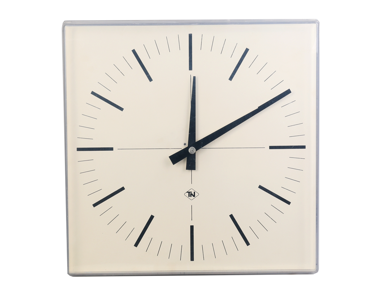 Large TN clock